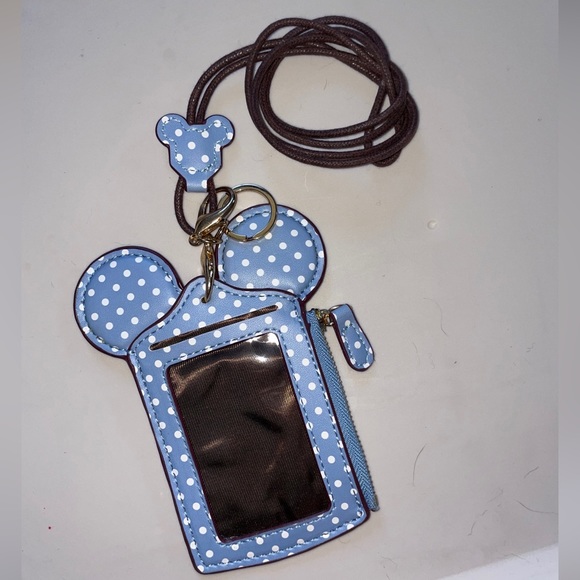 Disney | Accessories | Disney Mickey Mouse Happy Dream Photo Idcard ...